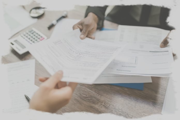 The Ultimate Guide to Errors and Omissions Insurance klshi here